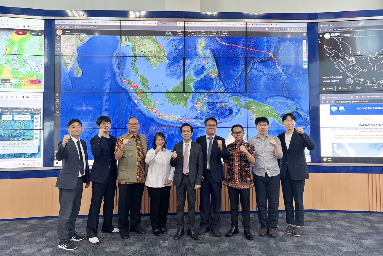 마그마 어디로 흐를까···KISTI 5호기, 인니 재난대응 '출동'