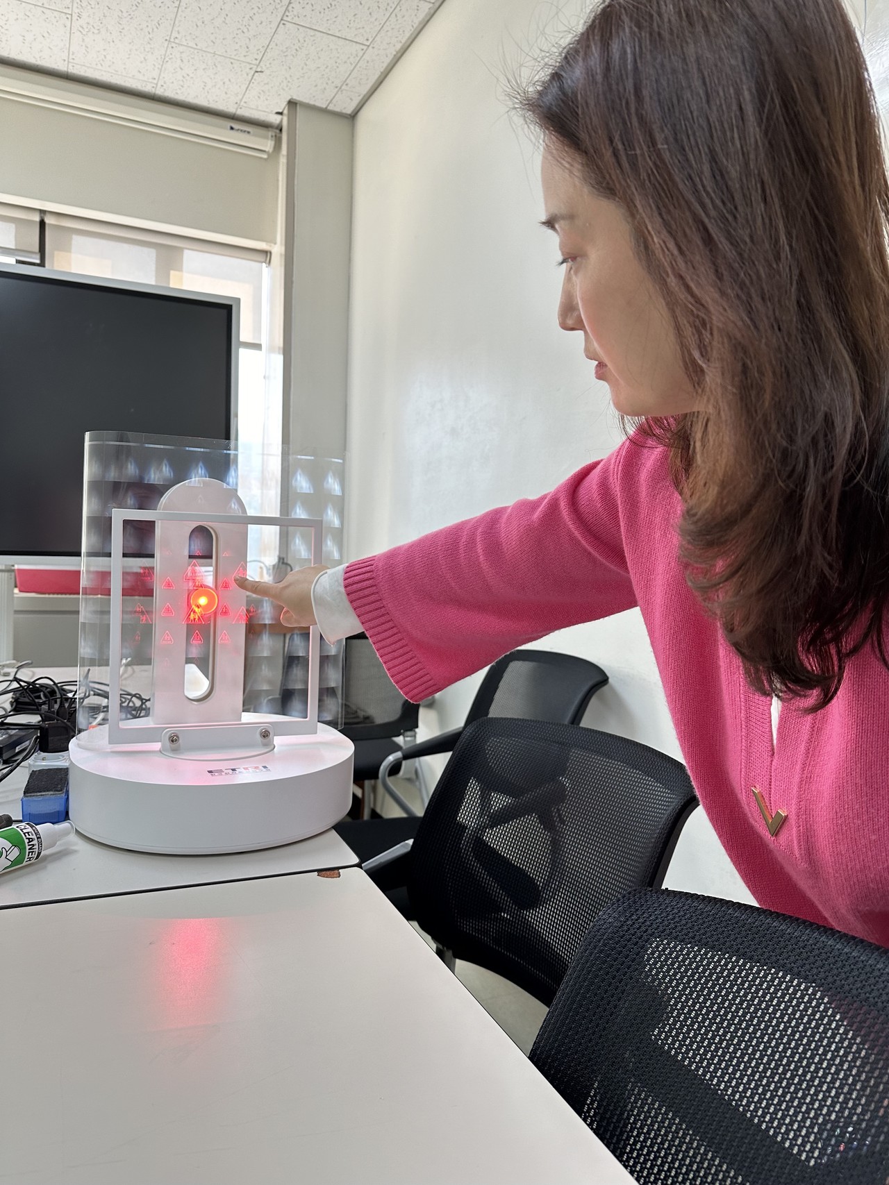 원하는 곳에 이미지 띄우는 ETRI 홀로그램 기술, 'CES 혁신상'