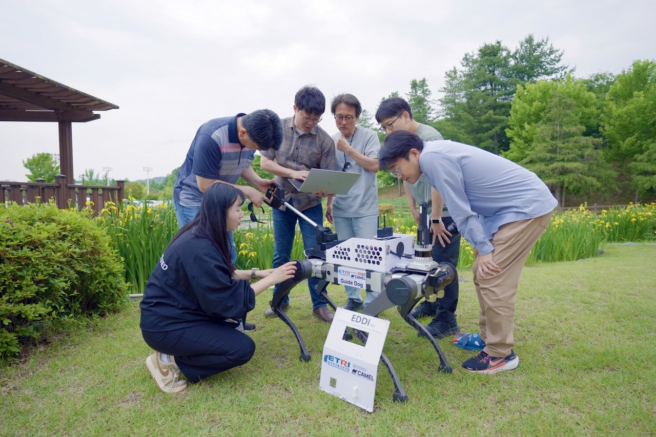 ETRI, 5일 'AI로봇·6G·양자컴퓨팅' 등 핵심기술 30개 대공개