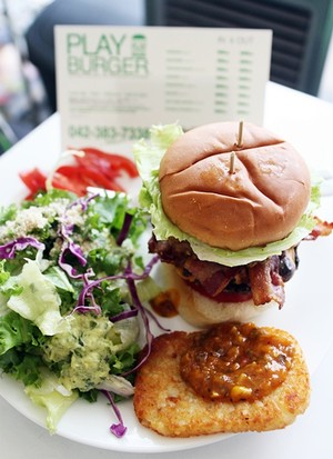 이야기+만남+경쾌함 3色 공존…푸짐한 '수제 햄버거' 인기